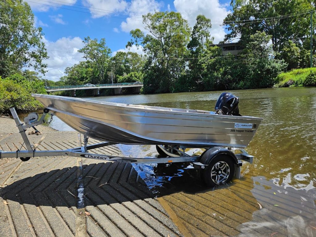 Makocraft 386 Topper Tracker | Searano Marine | Boat & Boating ...