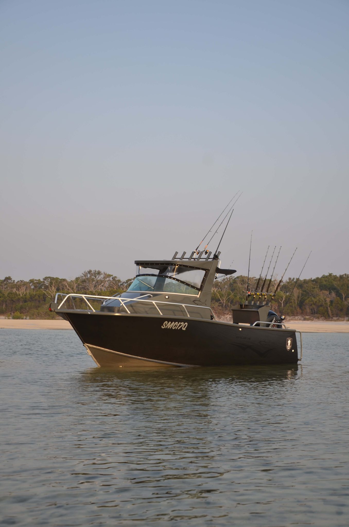 Makocraft 631 Island Cab | Searano Marine | Boat & Boating Accessories ...